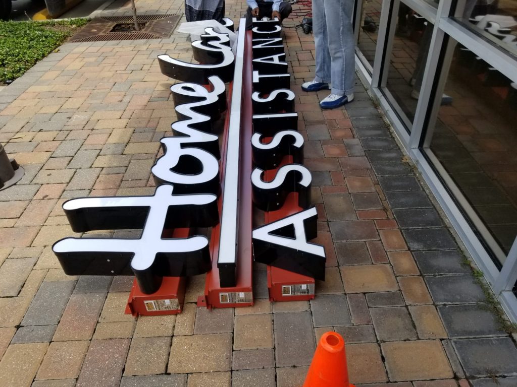 Best Outdoor Signs Sugar Land, TX | Custom Exterior Signs Near Me