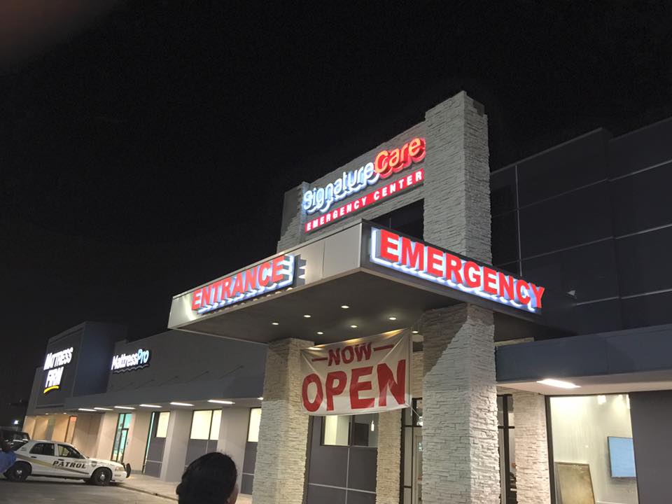 Best Lighted Signs - Custom Lighted Signs Near Me - HSAA